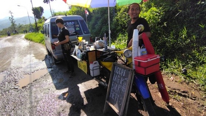 CATATAN DARI BANDUNG TIMUR #9: Kerja Lingkar Kopi Cicalengka Menciptakan Ekosistem Kopi Lokal ...