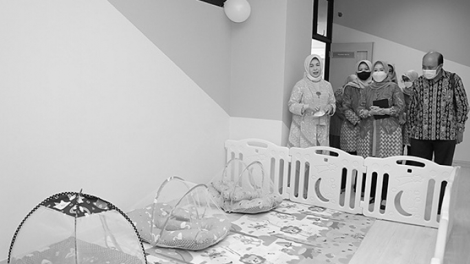 Unpad Hadirkan Layanan Penitipan Anak | BandungBergerak.id, Be...