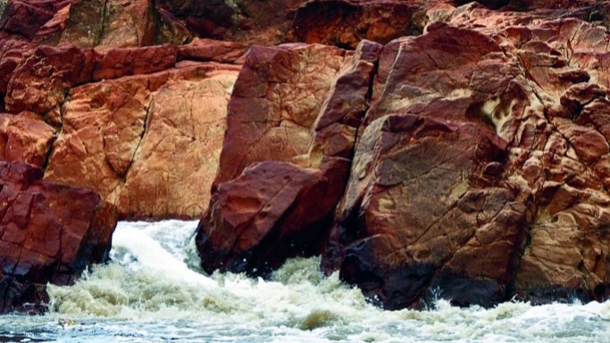 NGABUBURIT MENYIGI BUMI #29: Curug Jompong, Tempat Bobolnya Da...