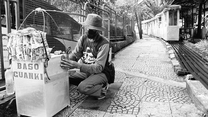 Cerita Orang Bandung (5): Perjalanan Udin bersama Gerobak Piku...