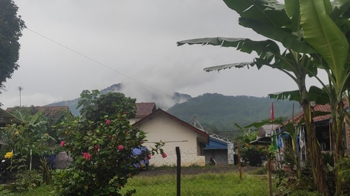 Dari Pantangan Menyebut Maung di Gunung Beser Sumedang hingga Tata Titi ...