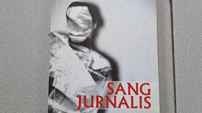BUNGA DI TEMBOK: Bahkan dalam Fiksi Sekalipun, Kasus Pembunuhan Udin ...